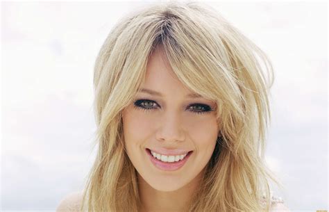 Обои Девушки Hilary Duff обои для рабочего стола фотографии девушки