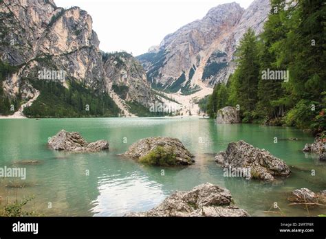 Parque natural de los dolomitas de fanes sennes braies fotografías e