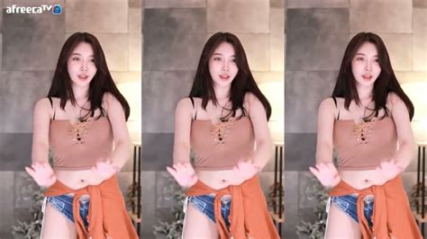 BJ Fall BJ가을이 摩托搖 Motorbike Shake dance 2 YouTube