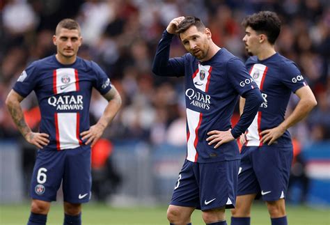 Lorient Stun 10 Man PSG With 3 1 Win In Ligue 1 Reuters