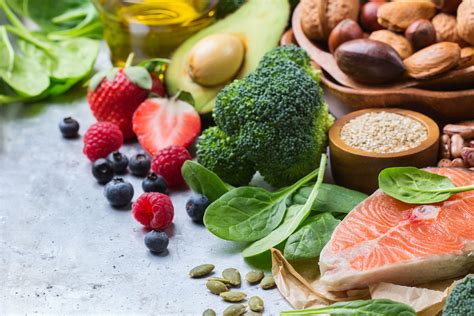 Vitaminas liposolubles Qué son y cuál es su función GUIADESUPLEMENTOS