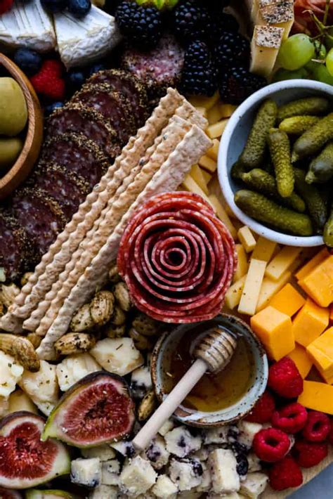 How To Make A Charcuterie Board The Recipe Critic 2024