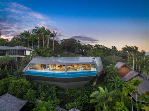 40 Luxury House Exteriors To Spark Dreams And Aspirations
