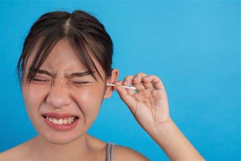 Como Fazer Lavagem De Ouvido Cuidados E Dicas Mundoboaforma