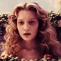 Tim Burton Alice In Wonderland Johnny Depp Helena Bonham Carter Anne