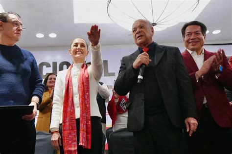 Claudia Sheinbaum Rinde Protesta Como Candidata Del PT