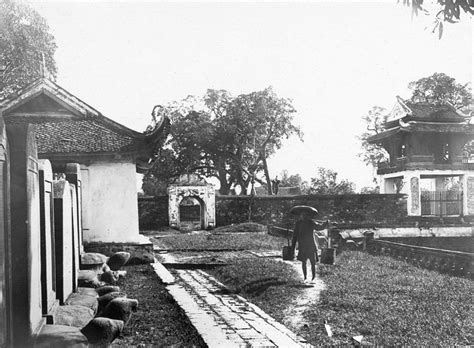 Một Vài Hình ảnh Trang Phục Việt Nam Qua Các Thời đại Nghệ Thuật Xưa