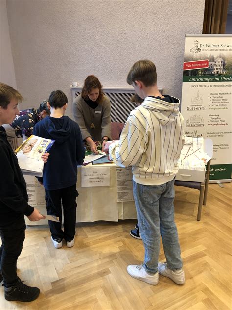 Markt der Möglichkeiten 2024 Jenaplanschule Markersbach im Erzgebirge