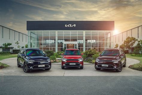 KIA Carens 2023 Giá xe KIA Carens mới nhất kèm giá lăn bánh 11 2023