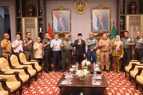 Pj Gubernur Agus Fatoni Minta Dukungan TNI Dalam Jaga Kondusifitas