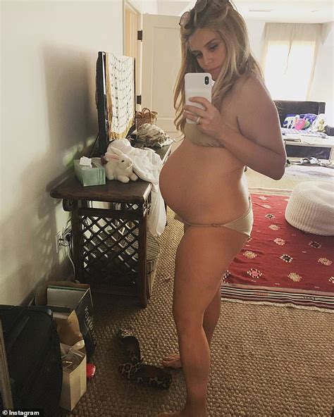 Pregnant Daphne Oz Shows Off Her Baby Bump In A Tiny Bikini Daily