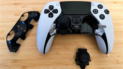 PS5 DualSense Edge Controller Review A Luxury Pad That Misses The Mark