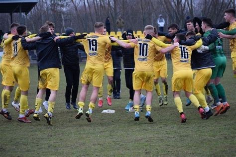 3 Liga Czarni Połaniec zmierzą się z Sokołem Sieniawa Wisła