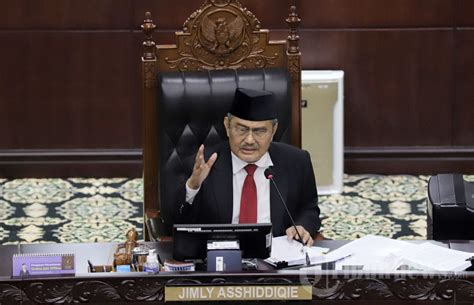 Sidang Putusan MKMK Anwar Usman Diberhentikan Dari Ketua MK Foto 7