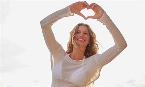 Recém separada Gisele Bündchen já tem um novo amor saiba quem é