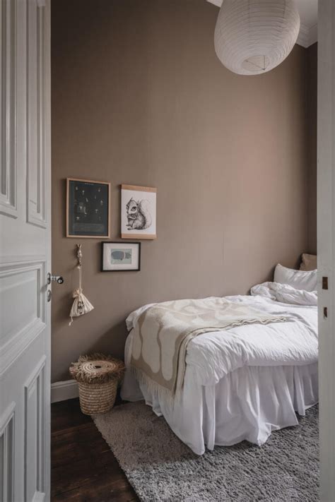 A Dark Gray Painted Ceiling In A Scandi Apartment The Nordroom