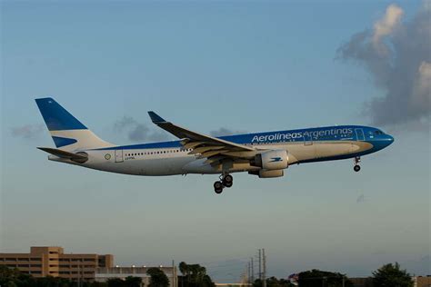 Aerolineas Argentinas Fleet Airbus A330 200 Details And Pictures