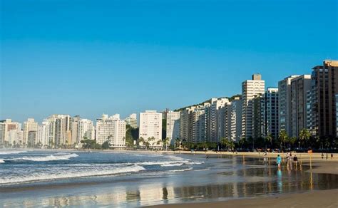 Praia das Pitangueiras onde fica e o que fazer na orla do Guarujá