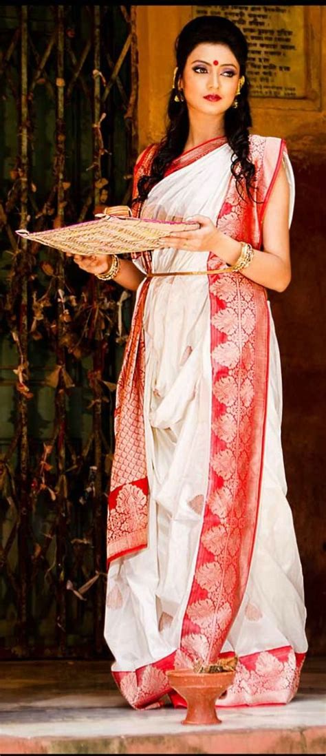 Traditional Bengali Saree Draping Tutorial For Durga Puja
