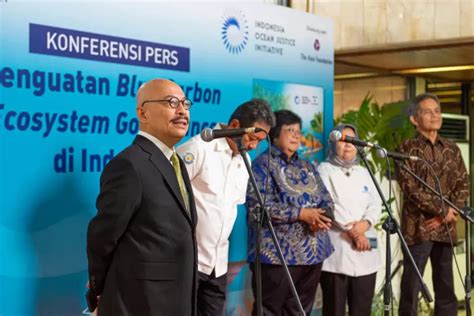 Dua Menteri Tekankan Pentingnya Penguatan Tata Kelola Ekosistem Karbon