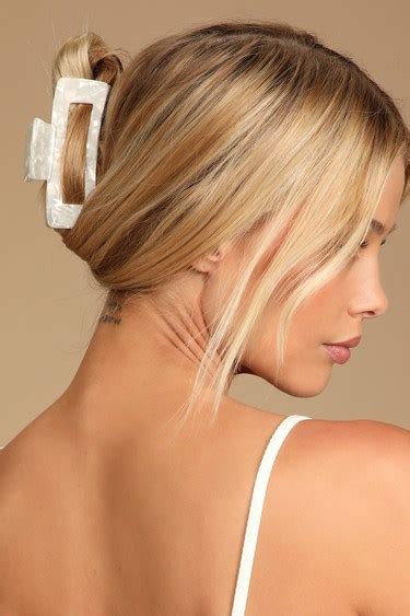 5 Ways To Style Claw Clips Twist Me Pretty Clip Art Library