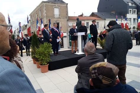 La Roche sur Yon la place Jacques Chirac inaugurée sous les