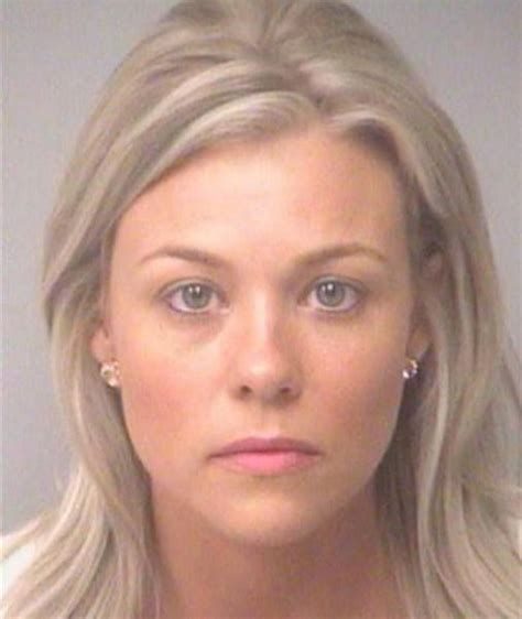 35 Of The Hottest Mugshot Girls And Why They Got Busted Wow Gallery