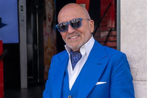 Manuel Luís Goucha escolheu os seus óculos de sol para o verão na