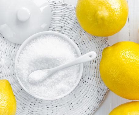 Acido citrico cos è le sue proprietà e gli usi in cucina