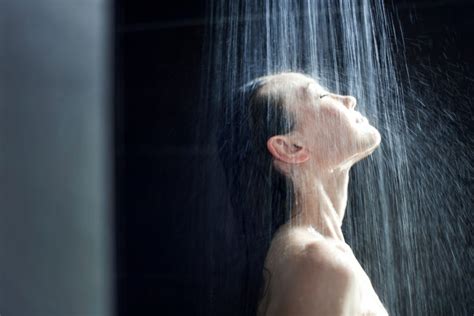 Por qué tienes tus ideas en la ducha Activa tu Cerebro