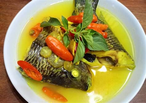 Resep Ikan Kuah Asam NTT Dengan Belimbing Wuluh Oleh Tommy Wiriadi