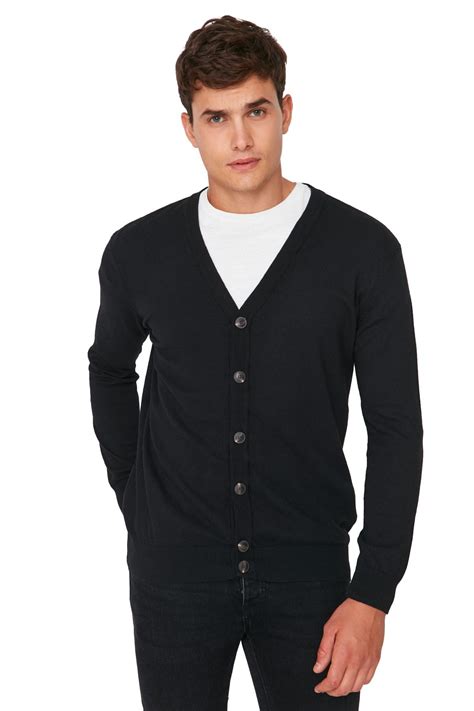 TRENDYOL MAN Siyah Slim Fit V Yaka Düğmeli Hırka TMNAW21HI0274 Fiyatı