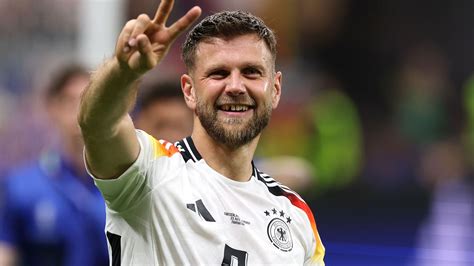 Niclas Füllkrug Nach dem Gruppensieg Harte Forderung der Fans InTouch