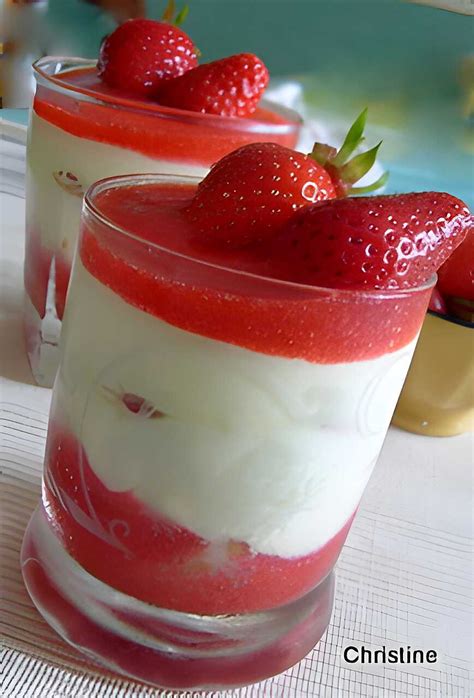Recette de Verrines fraises mascarpone vite faites et délicieuses