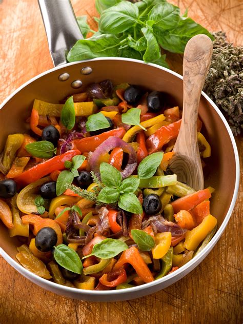 Recette ratatouille niçoise aux petits légumes Marie Claire