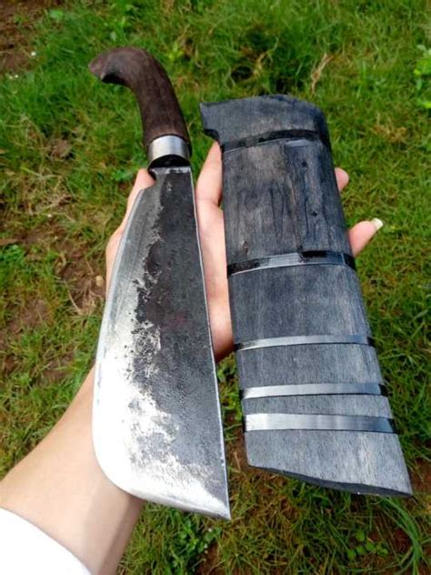 Golok Cacah Tulang Daging Dan Tebas Bambu Kayu Kupas Kelapa Bahan Baja