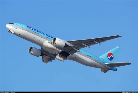 HL7526 Korean Air Boeing 777 2B5ER Photo By Sunshydl ID 649675
