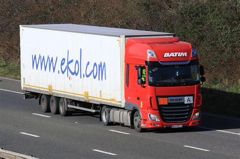 WGM 41319 PL Batim DAF XF 450 M4 Downend Bristol 25 2 Michael