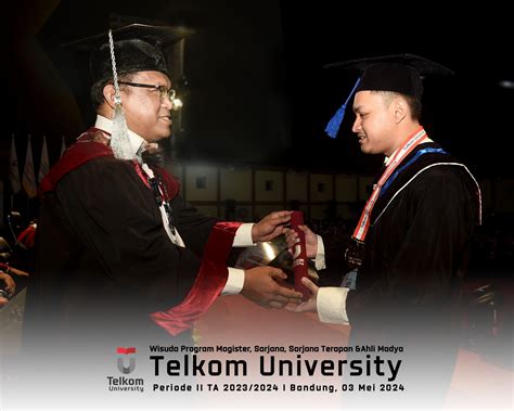 WISUDA TELKOM UNIVERSITY FTE S1 TEKNIK TELEKOMUNIKASI INTERNATIONAL