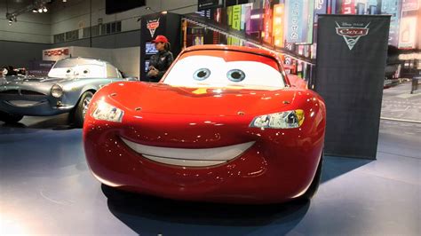 Que Carro ES El Rayo McQueen