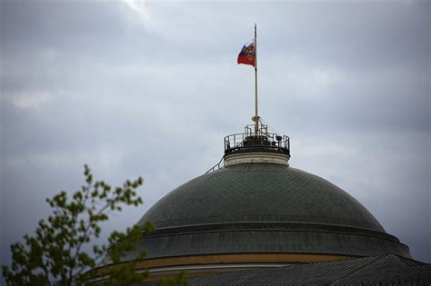 Ucraina Tentato Attacco Al Cremlino Con Droni Mosca Accusa Kiev Ma