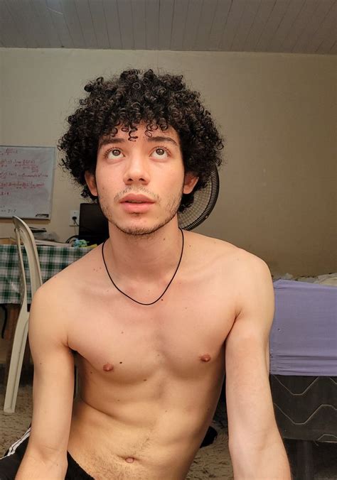 Pin de André Camilo em Salvamentos rápidos Homens Cabelo Homens bonitos