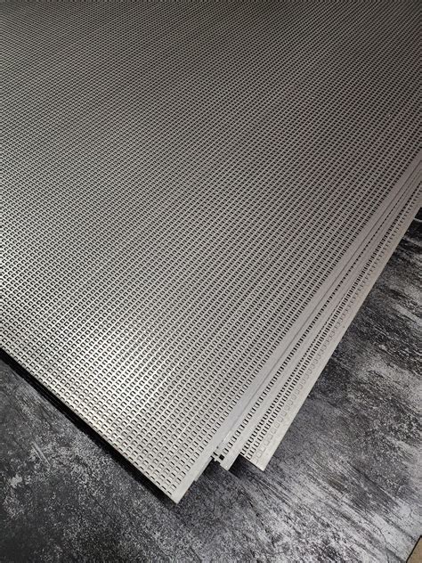 Geperforeerd Rvs Mm C U De Maatwerk Specialist In Metalen
