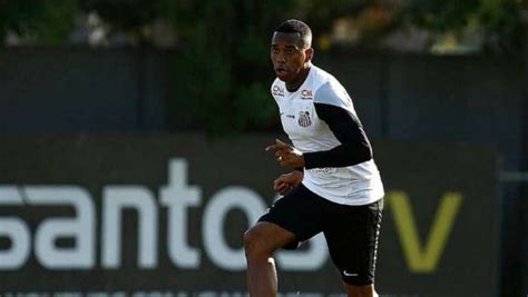 Caso Robinho STJ rejeita pedido da defesa e dá 15 dias para atleta se