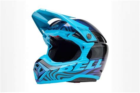 Vistazo Rápido Casco Bell Moto 10 Nuevos gráficos para el tope de