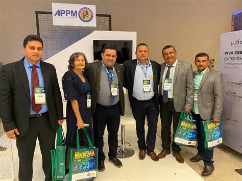 Prefeito Miguel Rodrigues E Comitiva Participam Da XXIV Marcha Dos