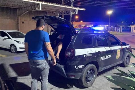 Homem que se passava por mulher é preso no golpe do nudes