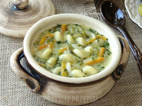Zupa ogórkowa z makaronem PrzyslijPrzepis pl