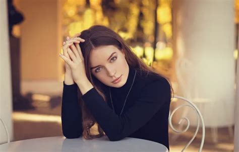 Обои girl long hair photo photographer model bokeh brunette