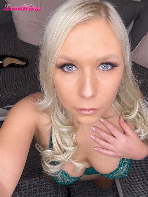 Tw Pornstars Lena Nitro Twitter Freitagabend Was Machen Wir